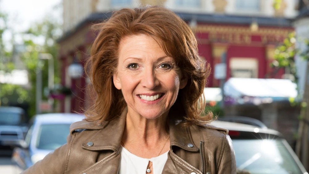 Carmel Kazemi – WalfordWalk.com