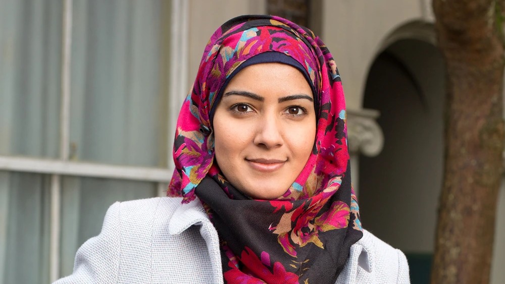 Shabnam Masood – WalfordWalk.com
